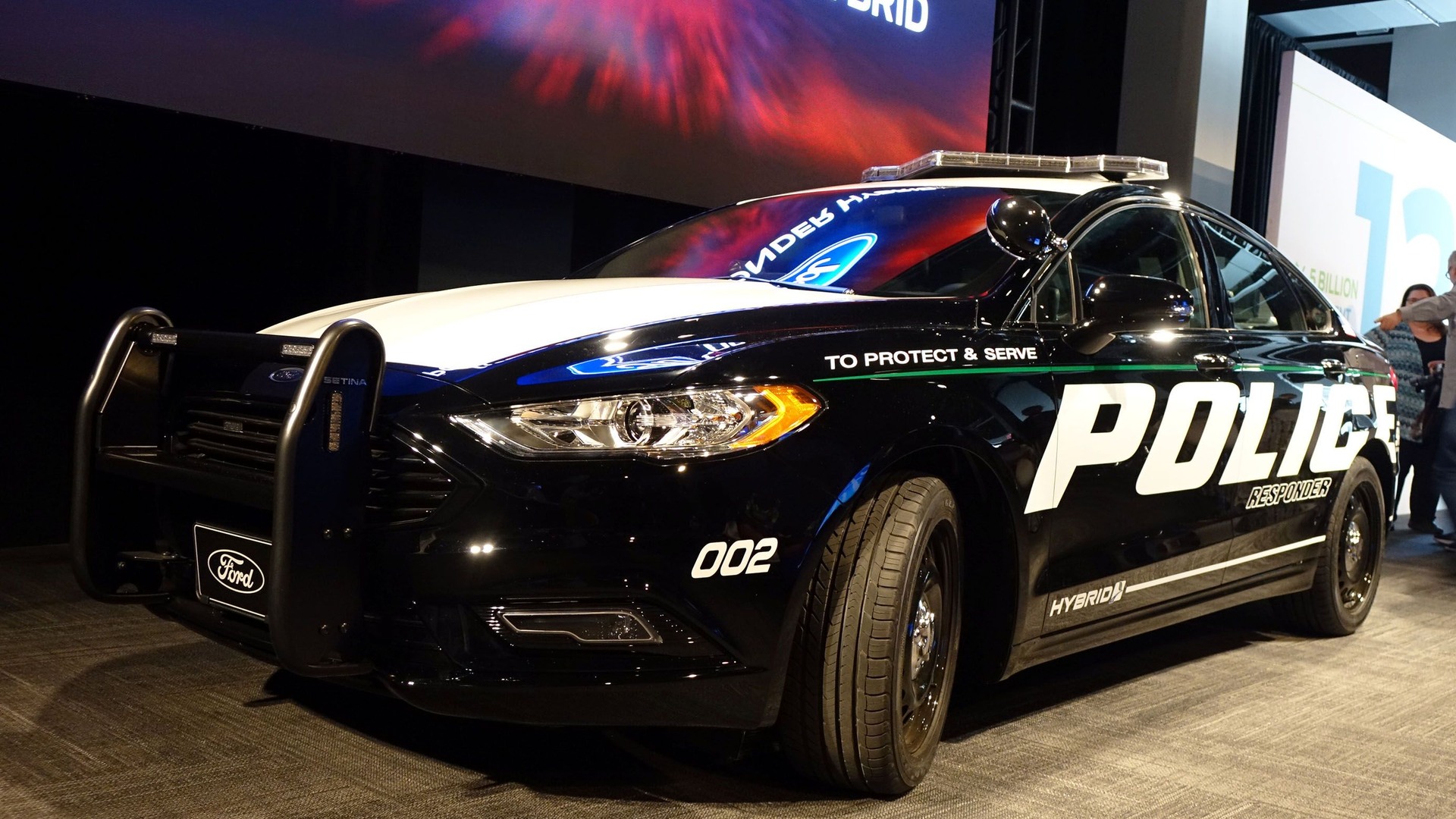 Ford Police Responder becomes first hybrid cop car