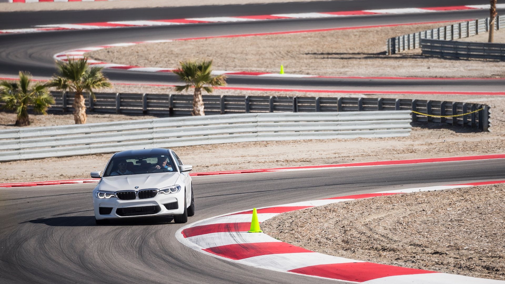 2018 BMW M5 video road (and track) test