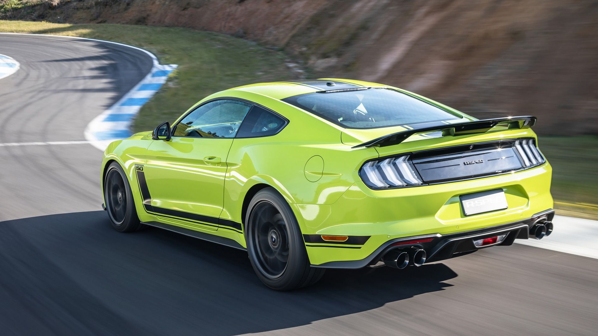 Ford reveals 710-horsepower Mustang R-Spec for Aussie market