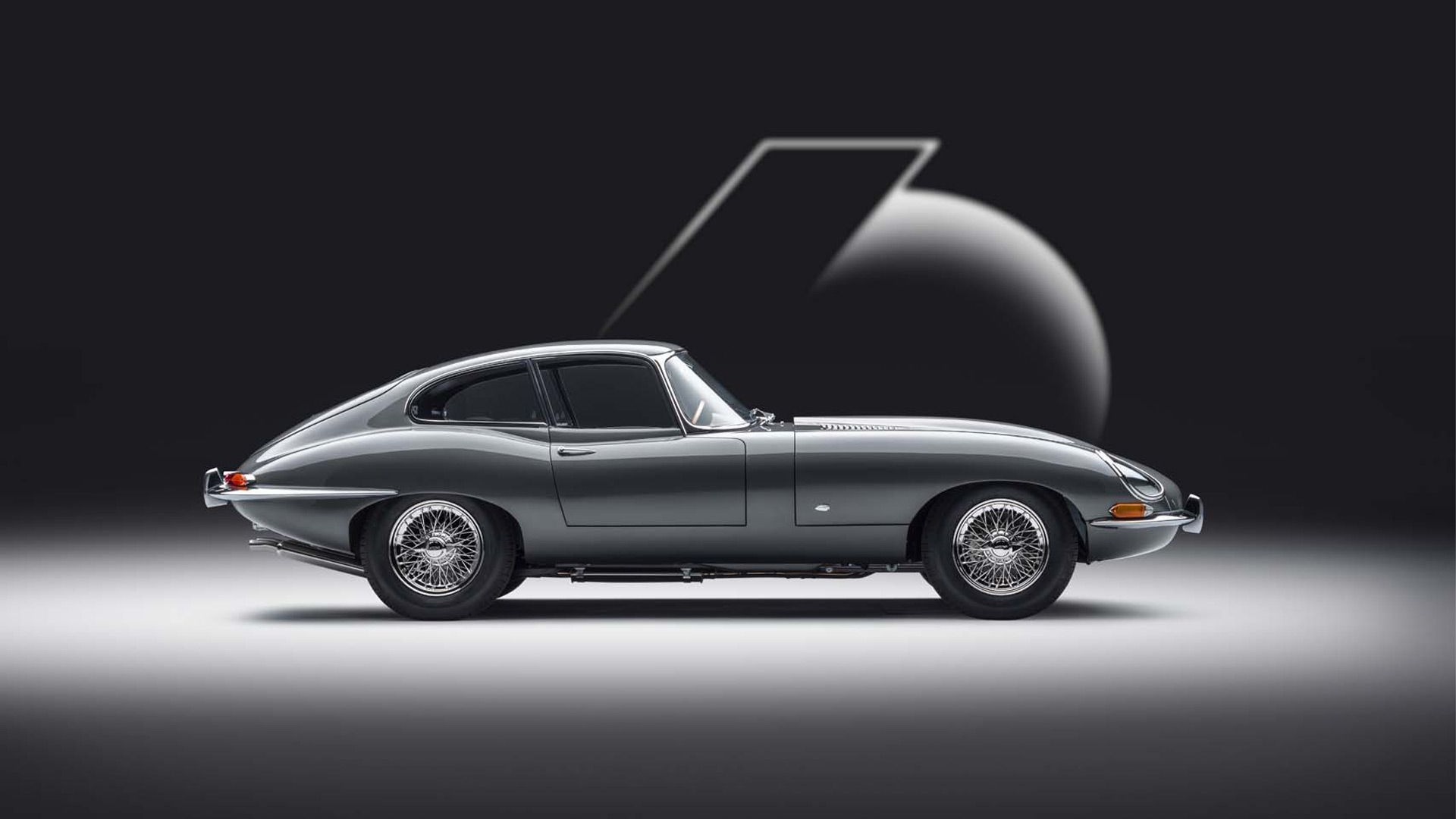 Jaguar celebrates E-Type's 60th anniversary by rebuilding 2 of the ...