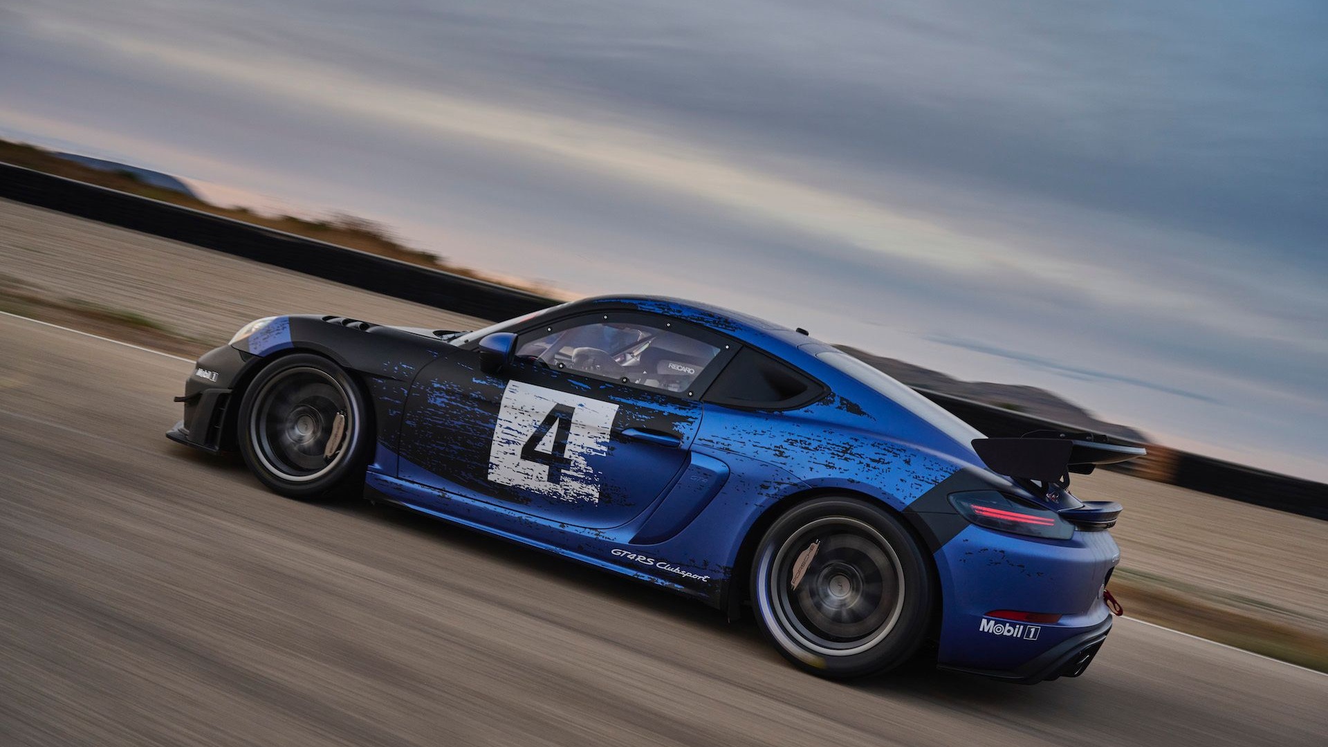 Porsche 718 Cayman GT4 RS Clubsport offers GT4 racers a ready-made race ...