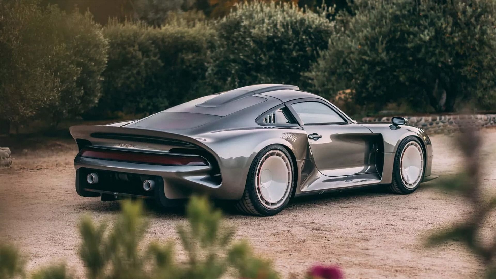 Tuthill GT One is a tribute to an iconic Porsche homologation special