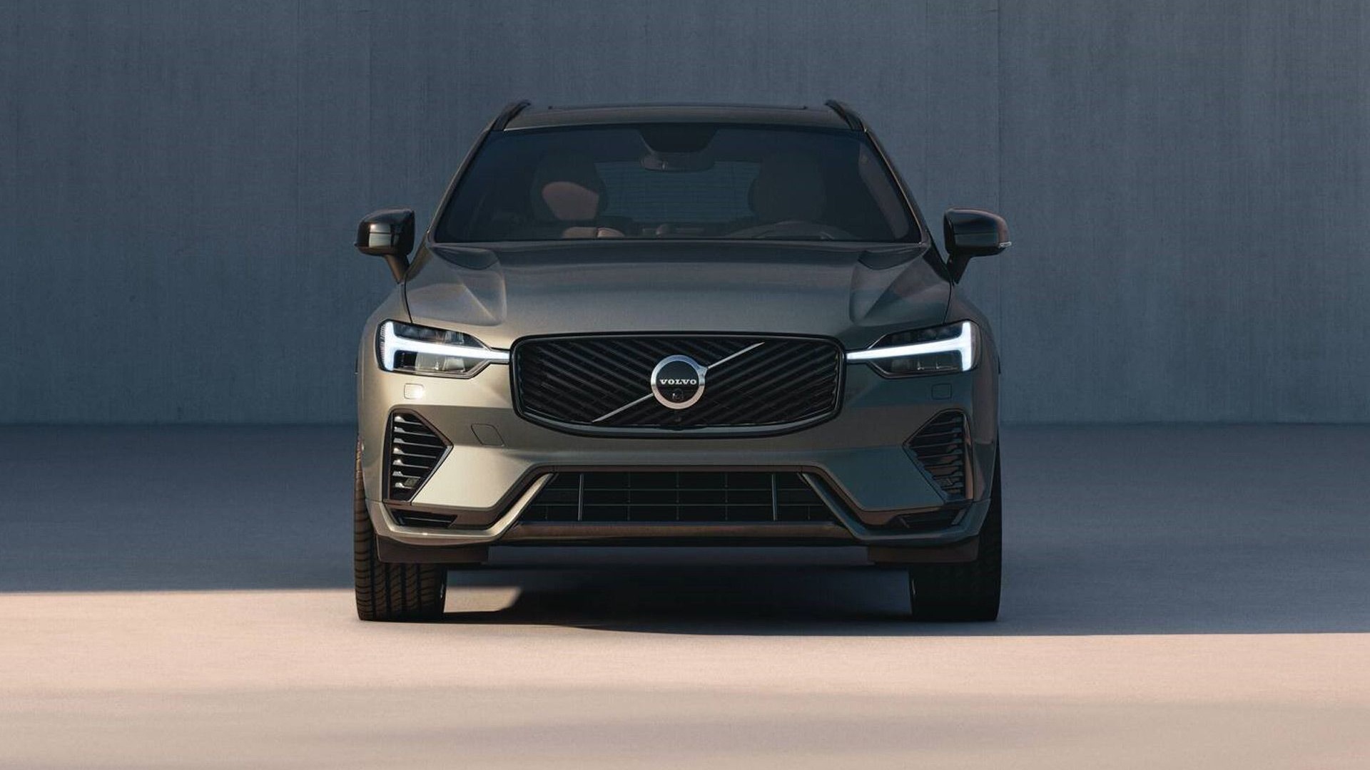 Updated Volvo XC60 arrives with refreshed exterior and cabin