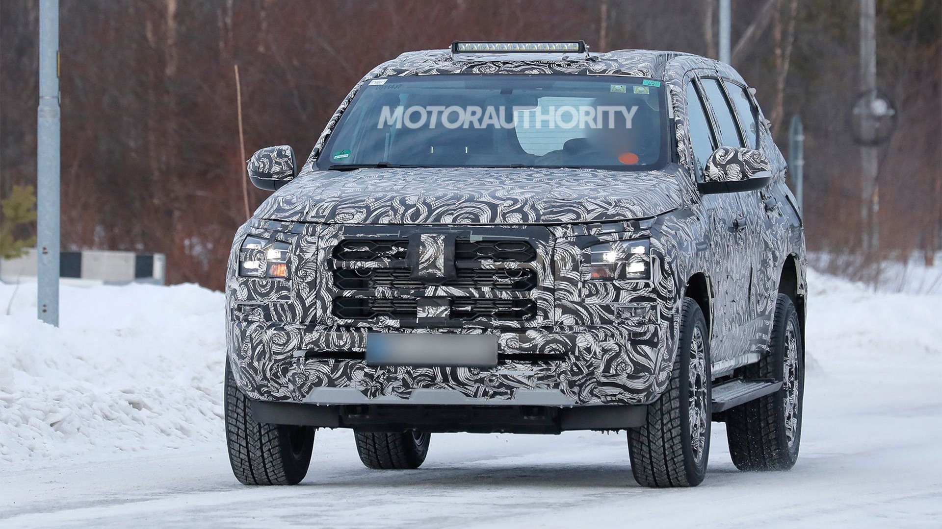 2026 Mitsubishi Pajero Sport body-on-frame SUV spied