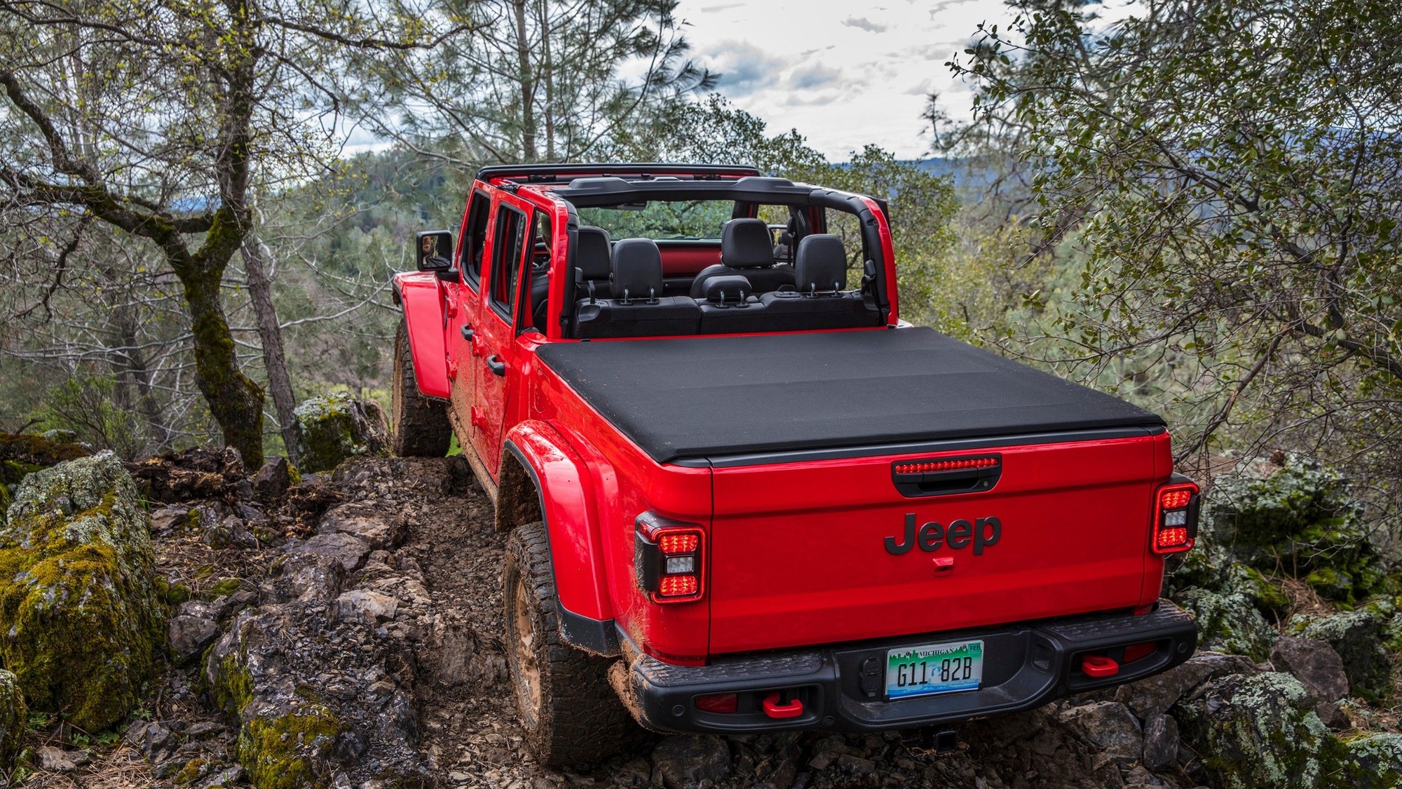 First drive review: 2020 Jeep Gladiator is armored for battle