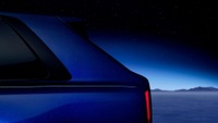 Rolls-Royce Black Badge Cullinan Blue Shadow gets sky theme