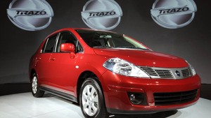 Chrysler unveils new Dodge Trazo compact car for Latin America