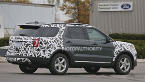 2016 Ford Explorer Spy Shots