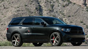 Someone built a Durango Hellcat because Dodge won't