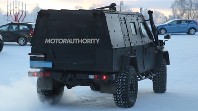 2017 Mercedes-Benz G-Class LAPV spy shots