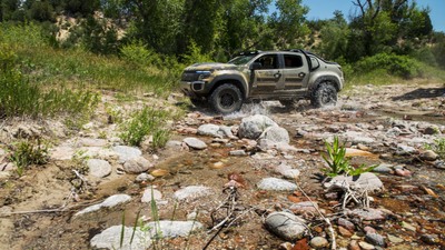 Riding silently in the US Army's Chevy Colorado ZH2 hydrogen fuel cell ...