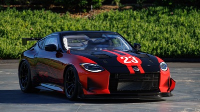 Nissan Z GT4 race car debuts at SEMA show