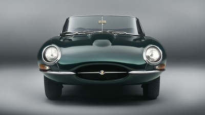 Jaguar builds two new E-Types for loyal customer