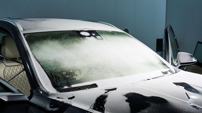 Genesis testing 48-volt metal-coated heated windshield tech