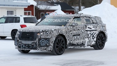 2026 Range Rover Velar successor caught on video