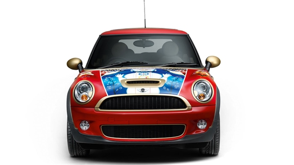 Mini celebrates 50 years with special Beatles ‘Magical Mystery Tour ...