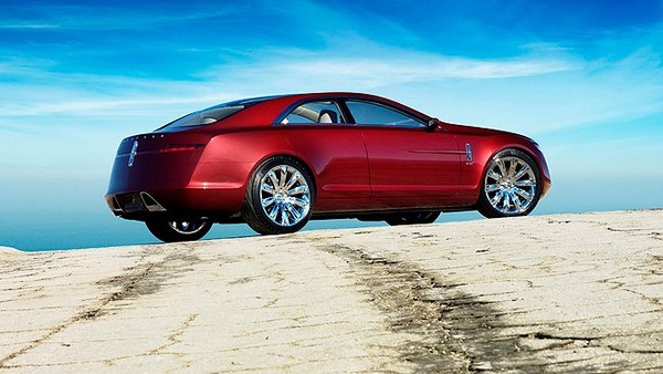 Lincoln MKR Concept Officially Unveiled