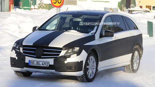 Spy Shots: 2011 Mercedes-Benz R-Class Facelift