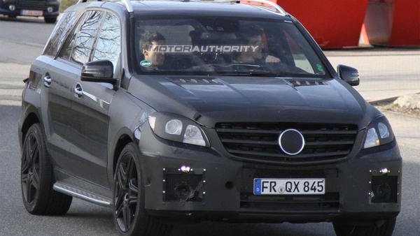 2012 Mercedes-Benz ML63 AMG Spy Video