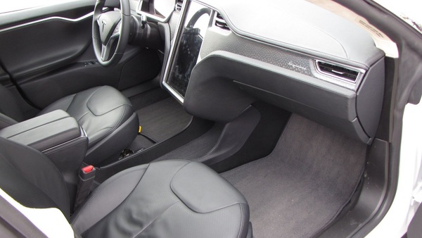 2012 Tesla Model S Hits The Road Early: Video