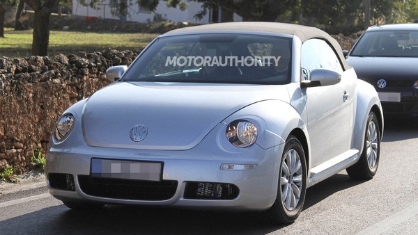 2013 Volkswagen Beetle Convertible Spy Shots