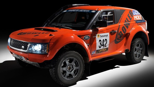 Land Rover And Performance Partner Bowler Strengthen Ties