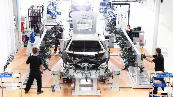 Video Tour Of The Lamborghini Factory And Museum