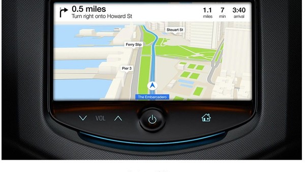 Apple iOS In The Car: Siri, iMessage, And Maps Set For iOS 7