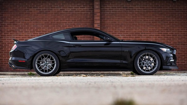2015 Ford Mustang RTR Revealed, Offers Up To 725 Horsepower