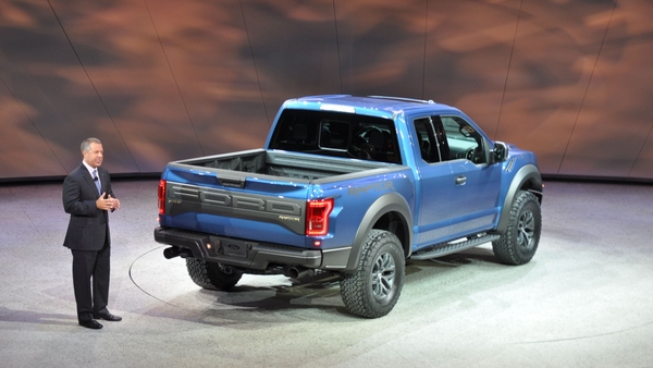 2017 Ford F-150 Raptor revealed with EcoBoost V-6 and 10-speed auto