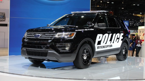 Ford's Explorer Police Interceptor Utility Gets Stealthy for 2016