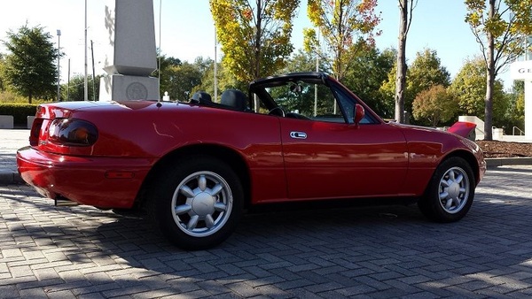 The Mazda Miata that found its way home: Time Machine Test Drive