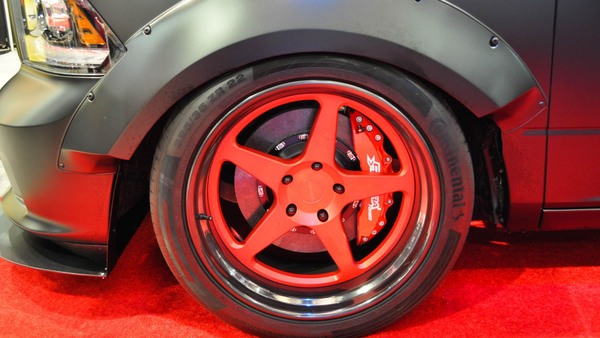 Hellcat-powered Ram Hellfire debuts at SEMA