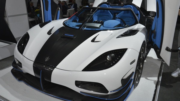 Koenigsegg's one-off 1,360-hp Agera RS1 invades New York to define ...