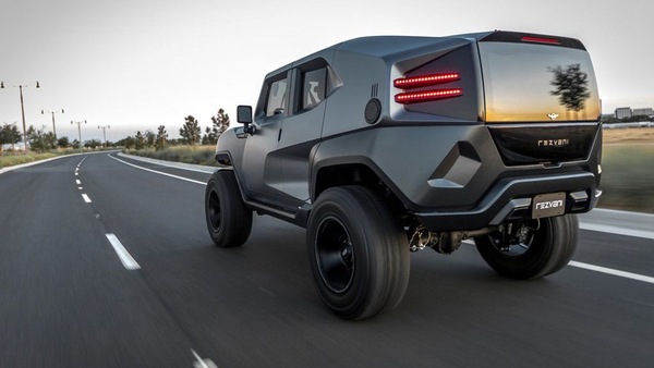Jamie Foxx spotted driving the Rezvani Tank