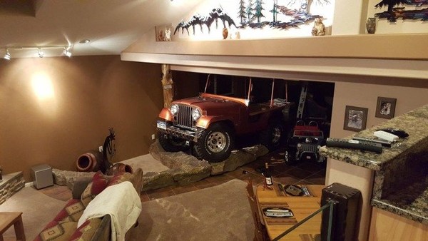 This Jeep CJ-5 "Brew-ser" sets new standard for all home bars