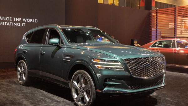 The $49,925 2021 Genesis GV80 is a chic, luxury crossover steal