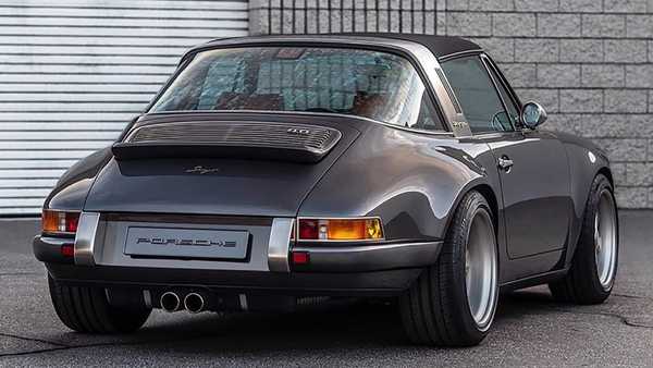 A 911 Targa crafted by Singer visits Jay Leno's Garage
