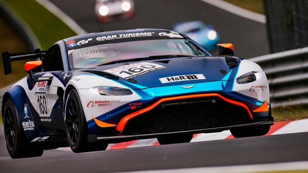New Aston Martin Vantage GT8R racer slots between GT3 and GT4