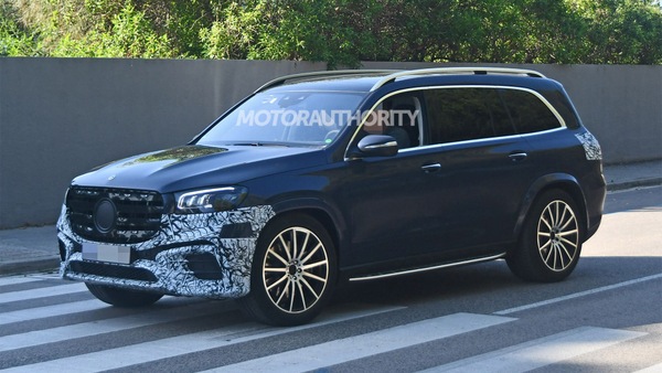2024 Mercedes-Benz GLS-Class spy shots and video: Small update for big SUV
