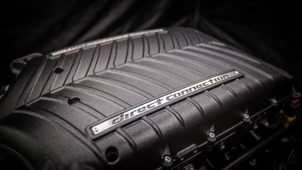 Dodge adds 1,100-hp Hellephant V-8, Hurricane inline-6 to crate engine ...