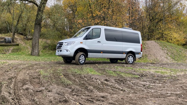 Review: 2023 Mercedes-Benz Sprinter AWD finds better footing
