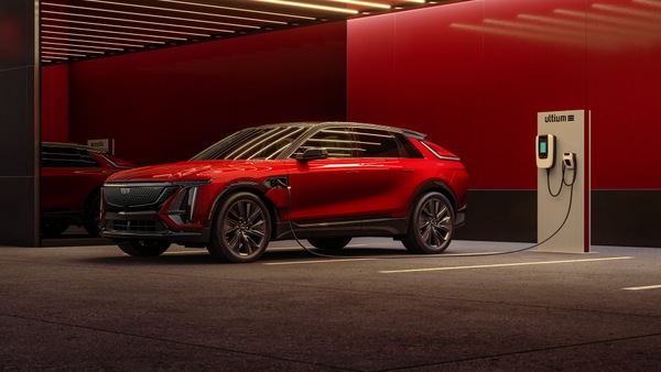 2024 Cadillac Lyriq gets more features, lower starting price