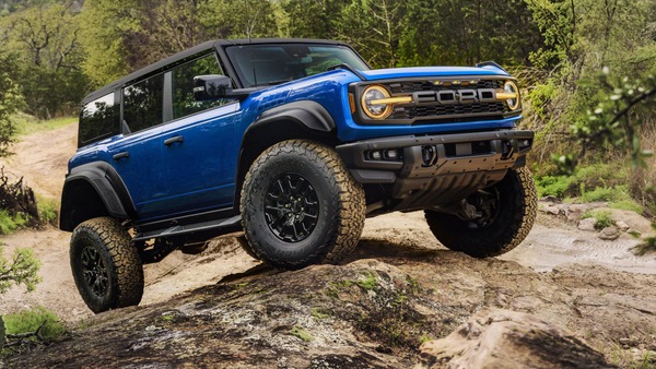 2024 Ford Bronco Raptor now available with black pack