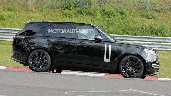 2026 Range Rover Electric spied at the 'Ring