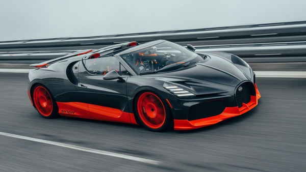 Bugatti Mistral hits 282 mph, sets world record for open-top cars