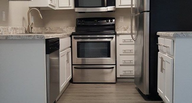 Aventerra at Dobson Ranch Reviews - Mesa, AZ | 1960 West Keating Avenue ...