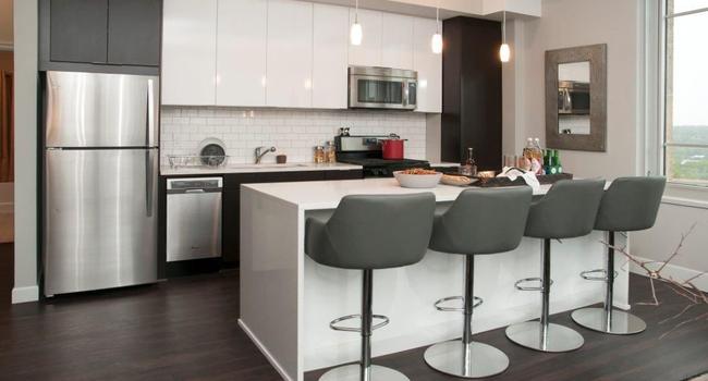 Custom House Reviews - Saint Paul, MN | 180 Kellogg Blvd E | 118 ...