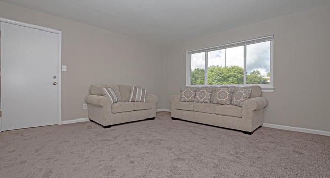 Dover Estates I & II Reviews - Dover, DE | 51 Webbs Lane | 22 Apartment ...