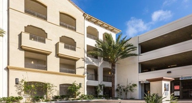 Blue Sol Apartments Reviews - Costa Mesa, CA | 421 Bernard Street | 73 ...